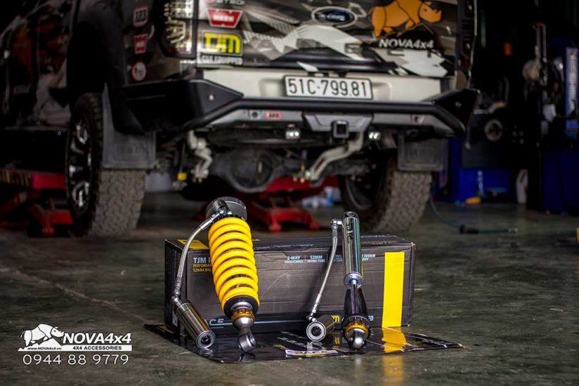 Phuộc TJM Pace Performance Shocks cho Ford Ranger / Mazda BT50
