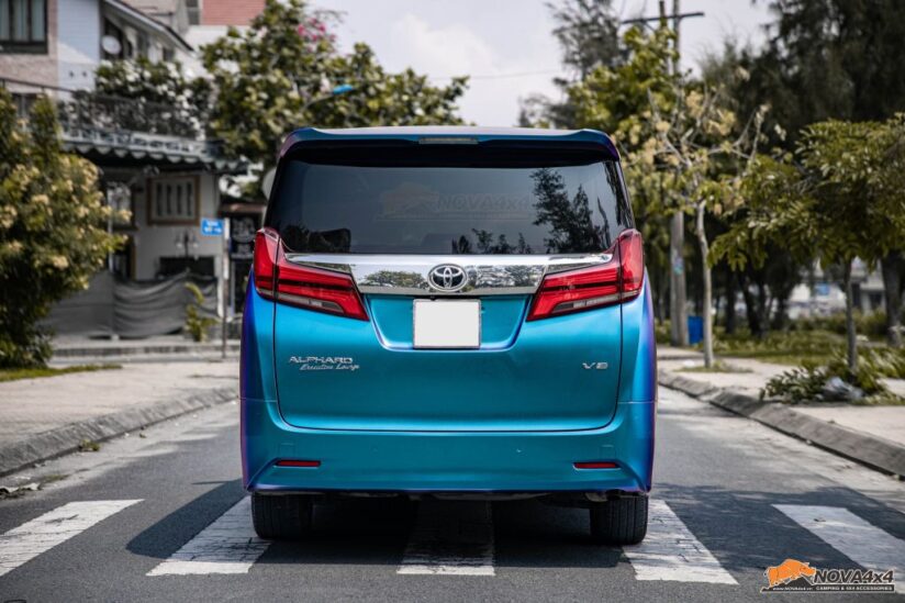 Thay đổi phong cách cho Toyota Alphard