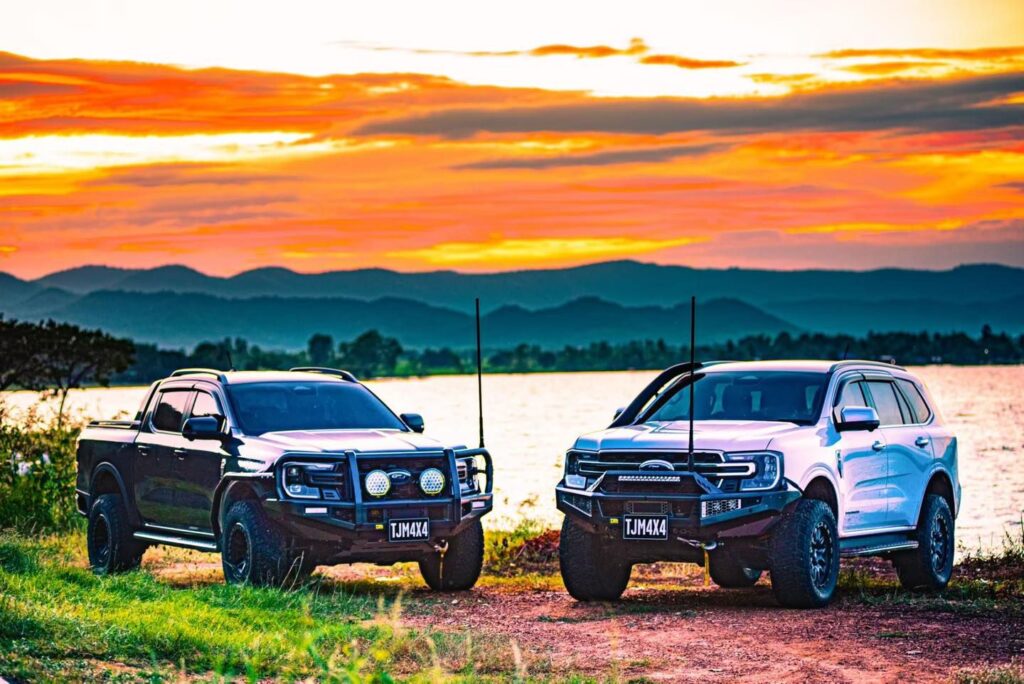 Cản trước TJM Venturer Bar Black Steel cho Ford Ranger Next-Gen 2023