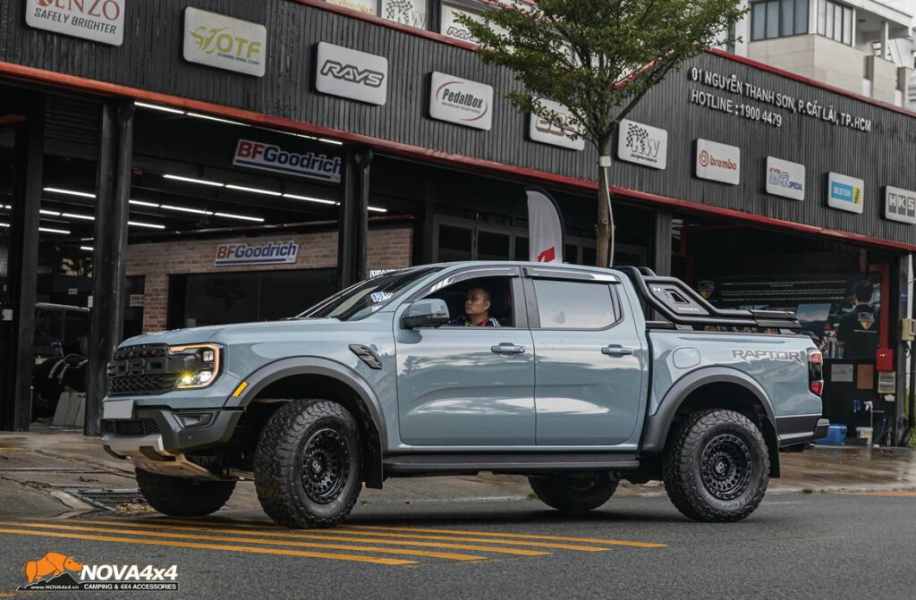Độ Raptor vừa ngầu, vừa chiến, vừa tiện ích?